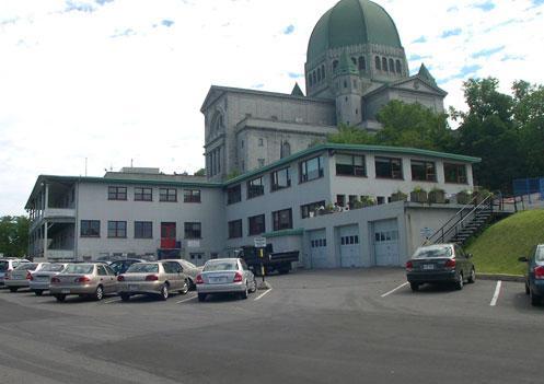 Pavillon des Pèlerins et le Carillon - Répertoire du patrimoine ...