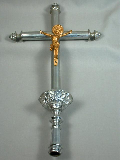 Croix de procession - Répertoire du patrimoine culturel du Québec