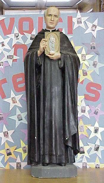 Statue (Saint Antoine Marie Pucci) - Répertoire du patrimoine culturel ...