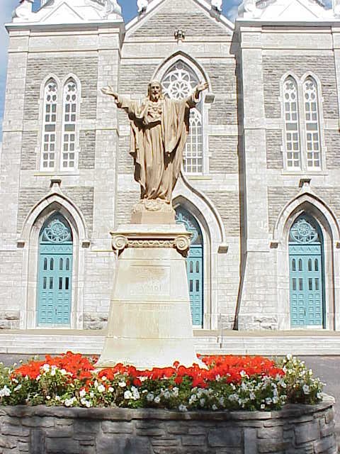 Statue - Répertoire du patrimoine culturel du Québec
