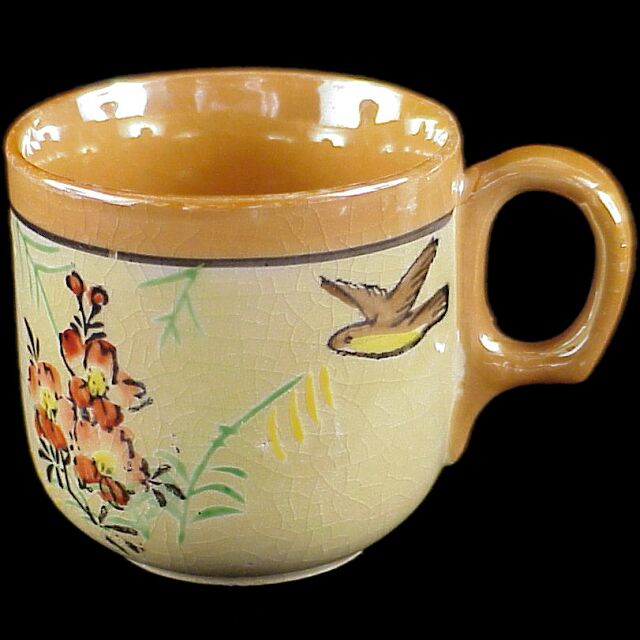 Tasse - Répertoire du patrimoine culturel du Québec