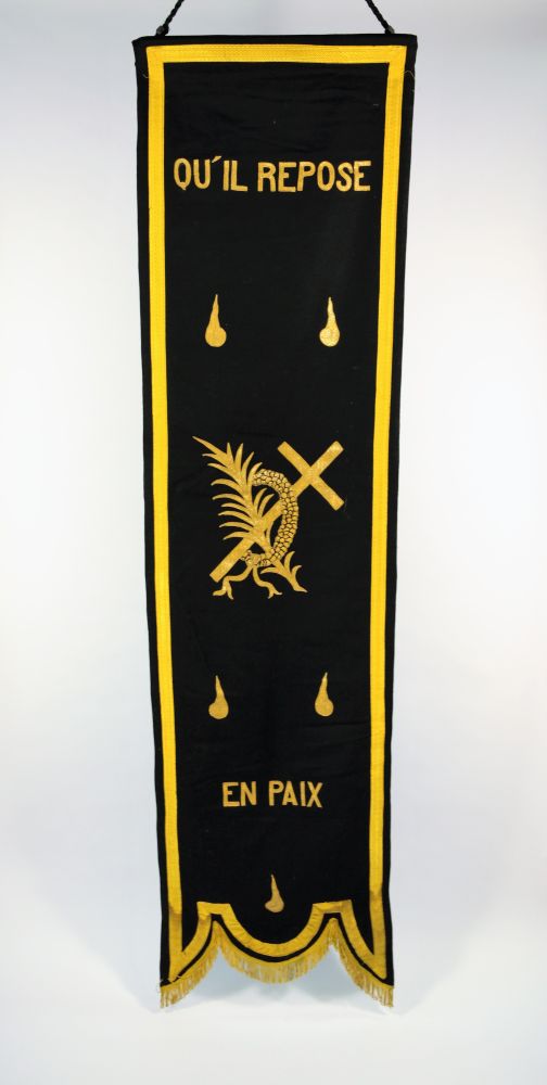 Ensemble de tentures funéraires - Répertoire du patrimoine culturel du ...