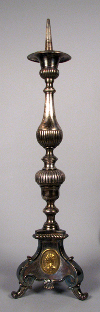 Chandelier d'autel - Répertoire du patrimoine culturel du Québec