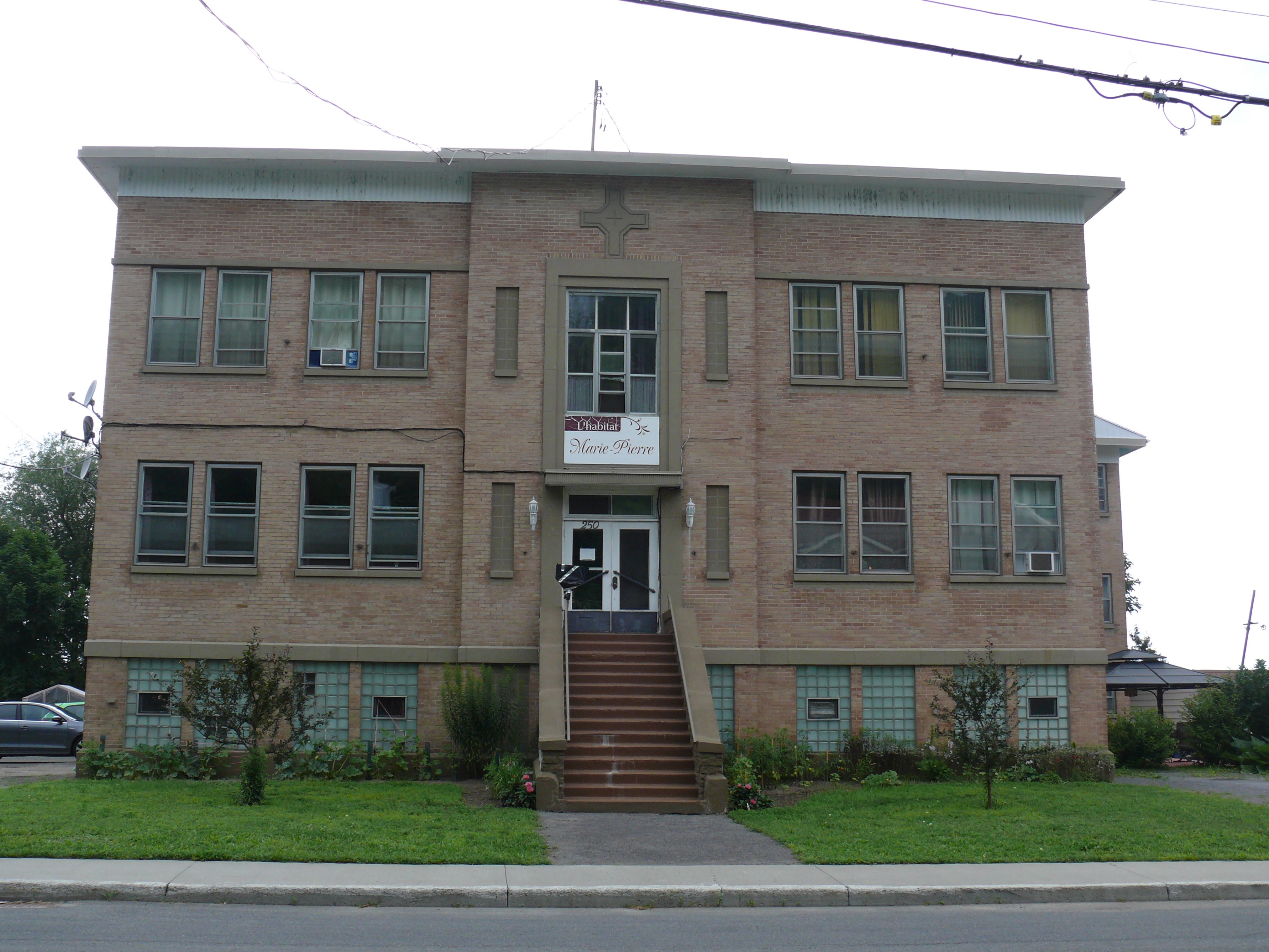 Ancien couvent Saint-Louis - Répertoire du patrimoine culturel du Québec