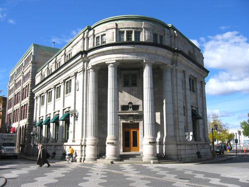 Immeuble de la Banque Canadienne de Commerce (Victor Danie… | Flickr