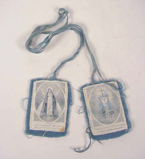 Scapulaire - Répertoire du patrimoine culturel du Québec