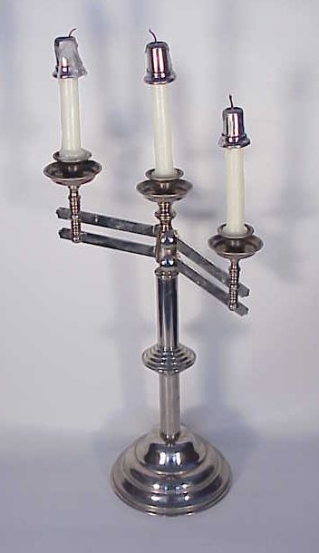 Candélabre - Répertoire du patrimoine culturel du Québec