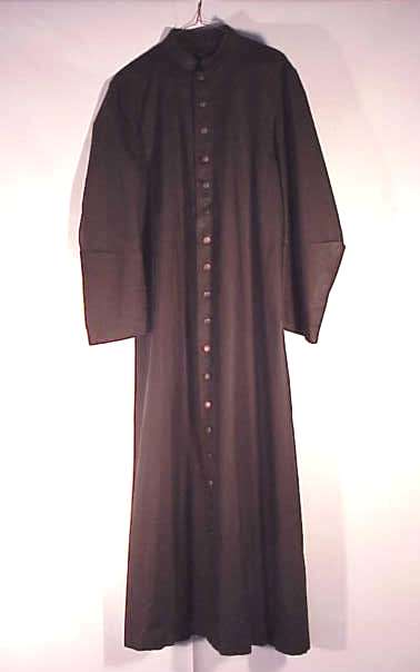 Soutane - Répertoire du patrimoine culturel du Québec