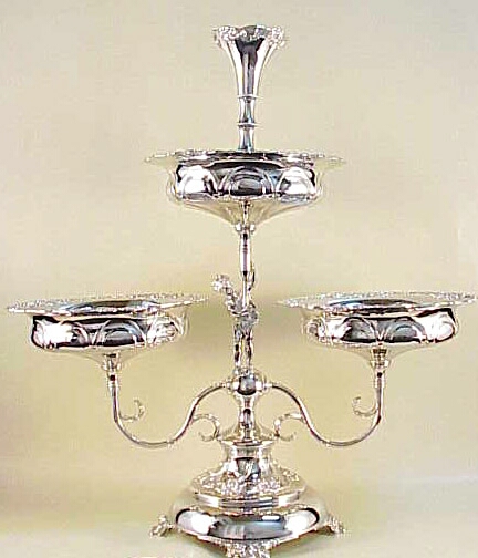 Surtout de table - Répertoire du patrimoine culturel du Québec