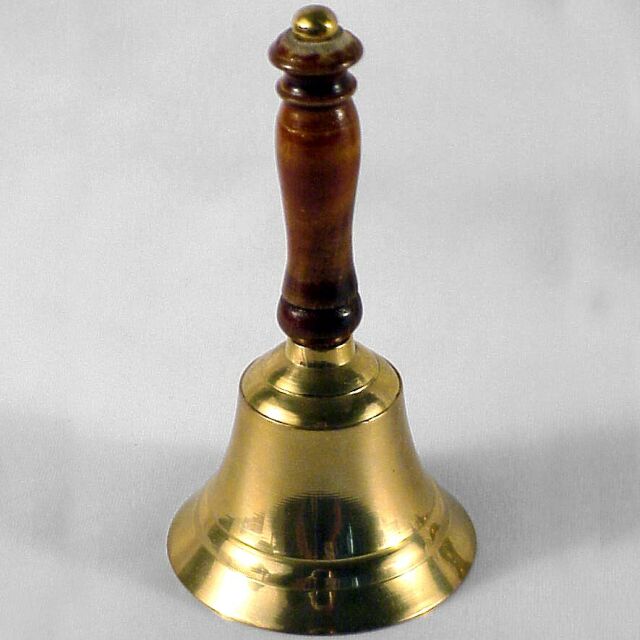 Clochette liturgique - Répertoire du patrimoine culturel du Québec