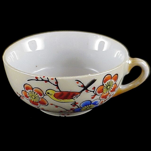 Tasse - Répertoire du patrimoine culturel du Québec