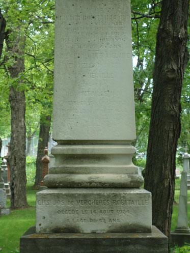 Monument du chevalier Olivier Robitaille M. D. - Répertoire du ...