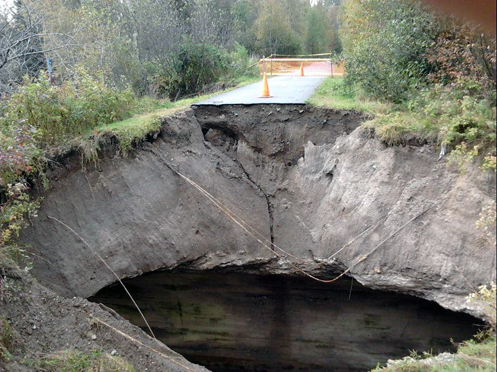 Ancien ponceau ferroviaire de la rivière Desbarats (Monk) - Répertoire ...