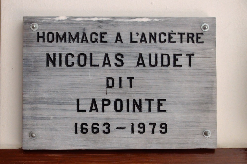 Plaque de Nicolas Audet dit Lapointe - Répertoire du patrimoine ...