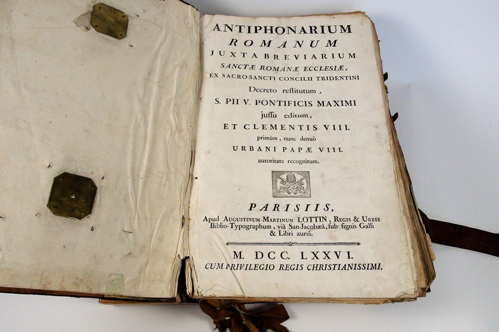 Livre (Antiphonarium romanum juxta brevarium) - Répertoire du ...