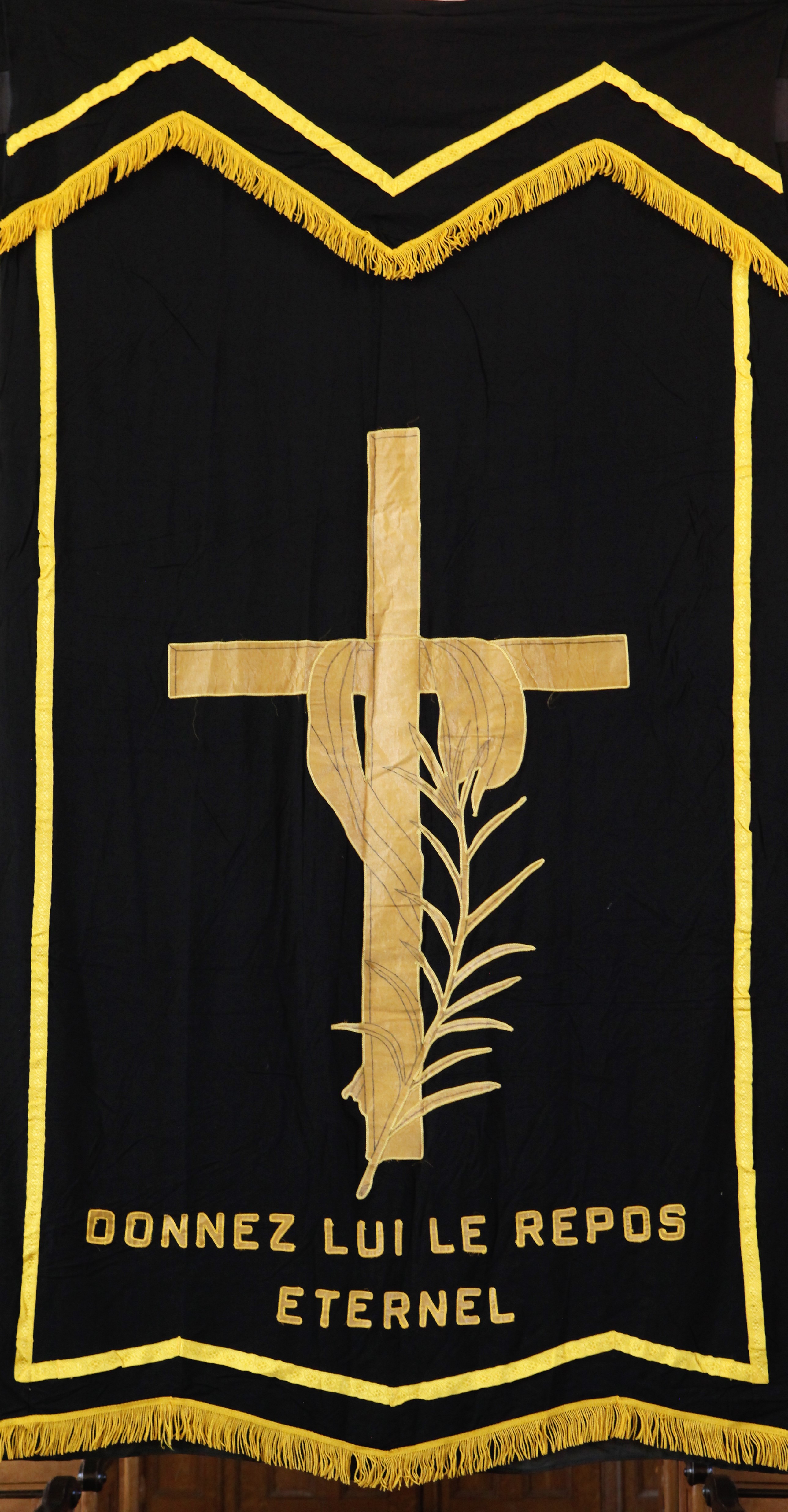 Tenture funéraire - Répertoire du patrimoine culturel du Québec