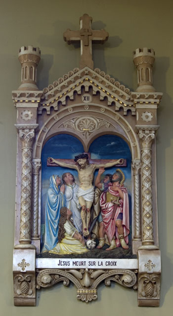 Station de chemin de croix (Jésus meurt sur la croix) - Répertoire du ...