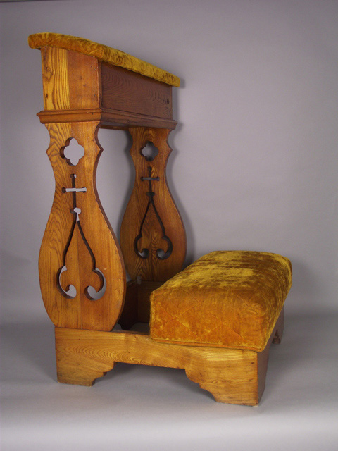 Prie-Dieu - Répertoire du patrimoine culturel du Québec