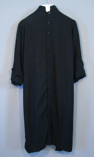 Soutane - Répertoire du patrimoine culturel du Québec