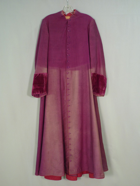 Soutane - Répertoire du patrimoine culturel du Québec