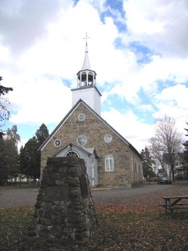 Plaque de l'église d'Odanak - Répertoire du patrimoine culturel du Québec